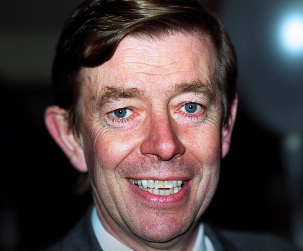 Henry Kelly’s Net Worth, Career, Real Estate & Personal Life