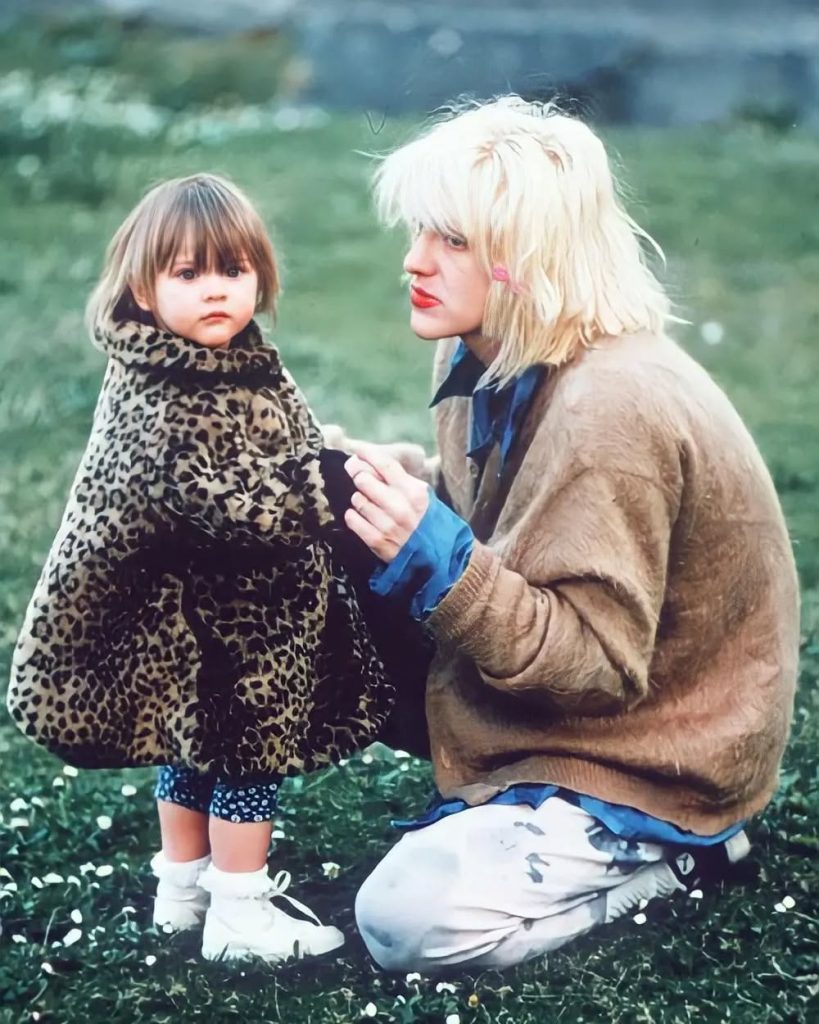 Frances Bean Cobain’s Net Worth & Life in 2025