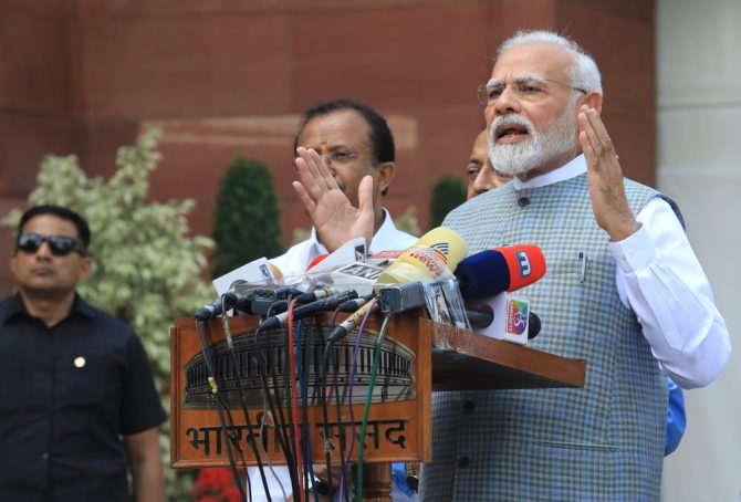 Narendra Modi Wikipedia, Biography, Age, Family, Height, Net Worth ...