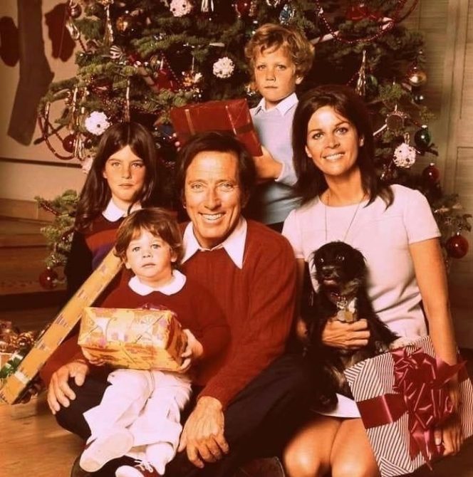 Andy Williams Wikipedia, Biography, Age, Family, Height, Net Worth ...