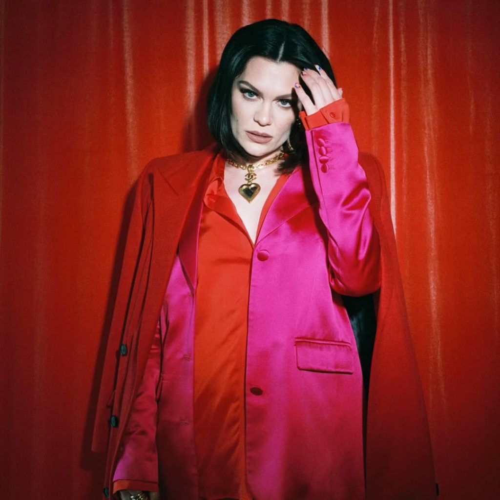 Jessie J Wikipedia, Biography, Age, Family, Height, Net Worth, Fast ...