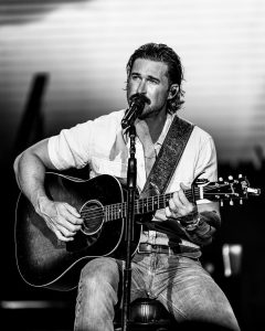 Riley Green Wikipedia, Biography, Age, Family, Height, Net Worth, Fast ...