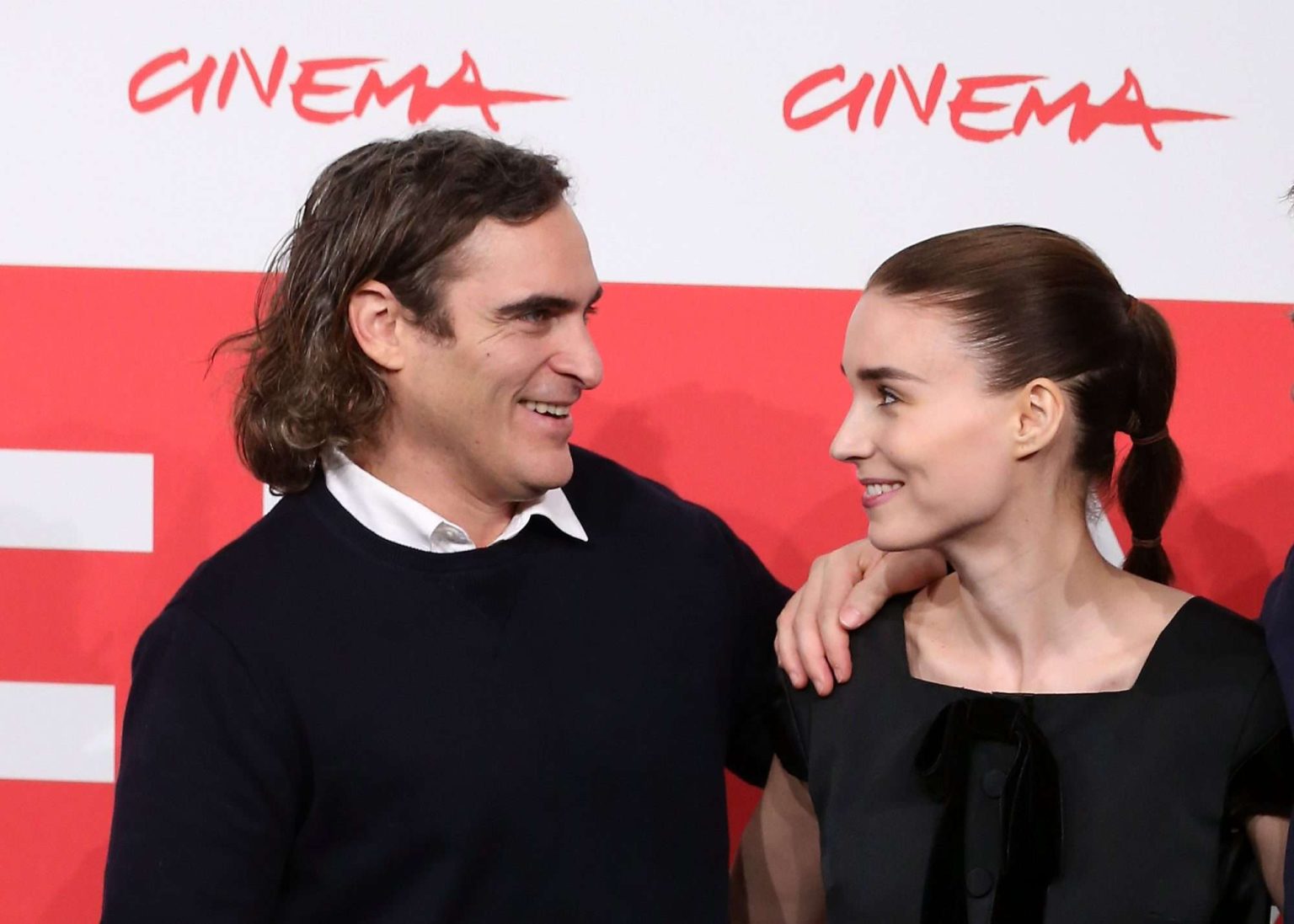 Joaquin Phoenix Wikipedia, Biography, Age, Family, Height, Net Worth ...