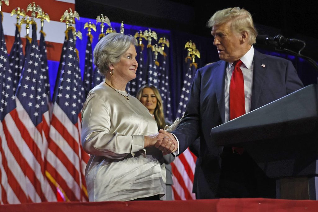 Trump Defends Susie Wiles About "Alcoholic Personality"