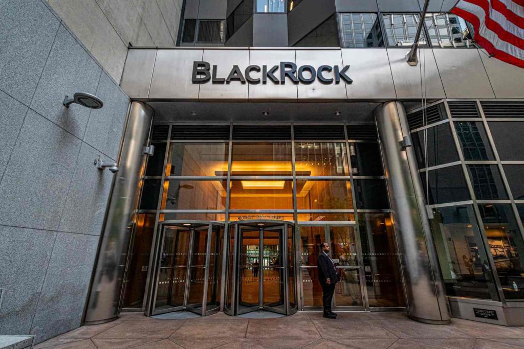 BlackRock AI Pivot: Big Tech to Infrastructure 2026